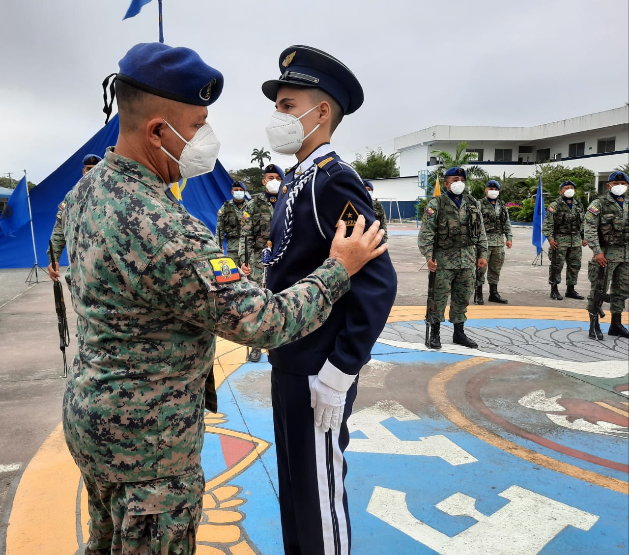 Unidad Educativa de Fuerzas Armadas FAE Nro. 3 Taura realizó imposición ...