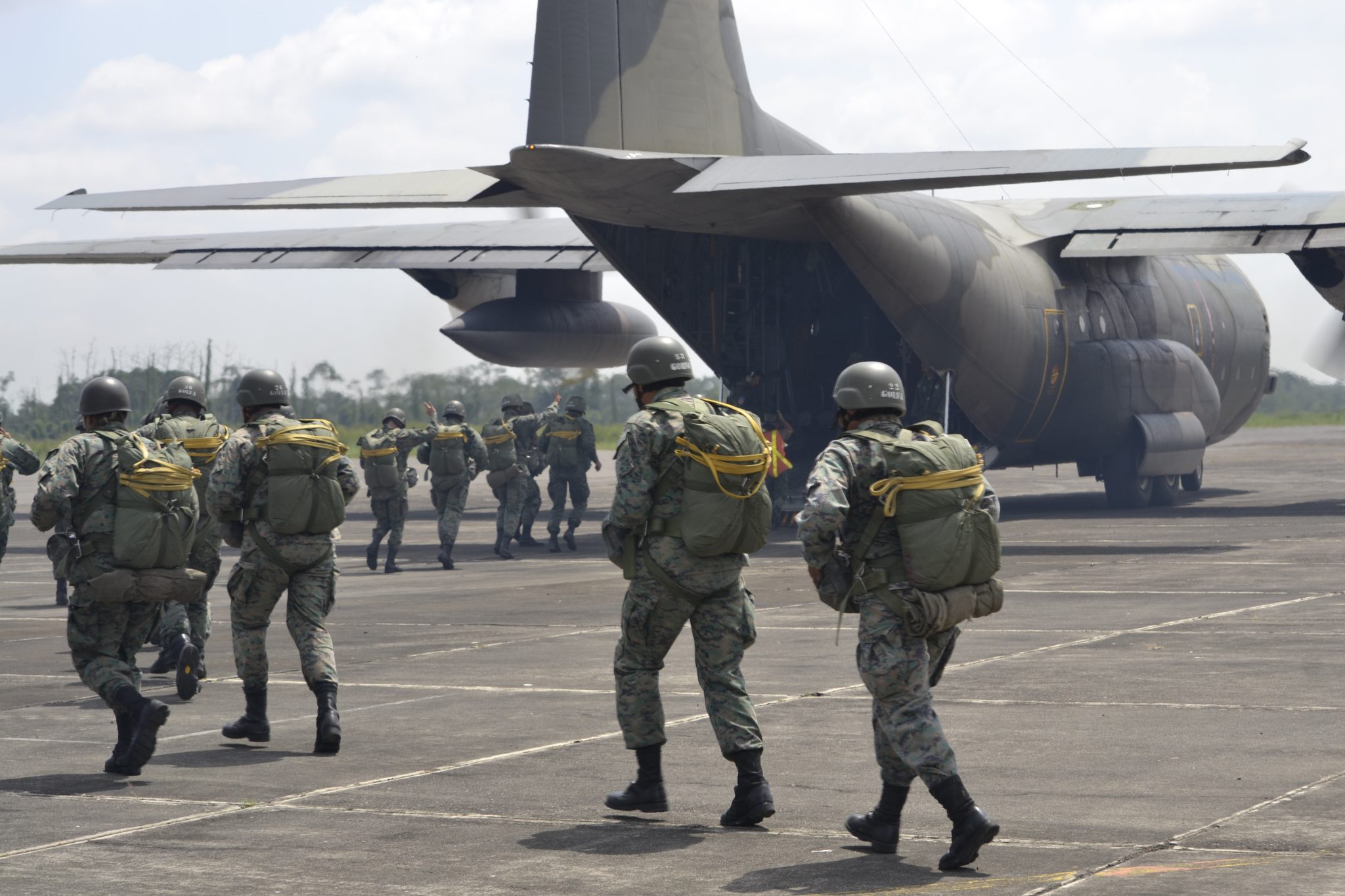 ¿Conoce usted el paracaidismo militar? – Fuerza Aérea Ecuatoriana